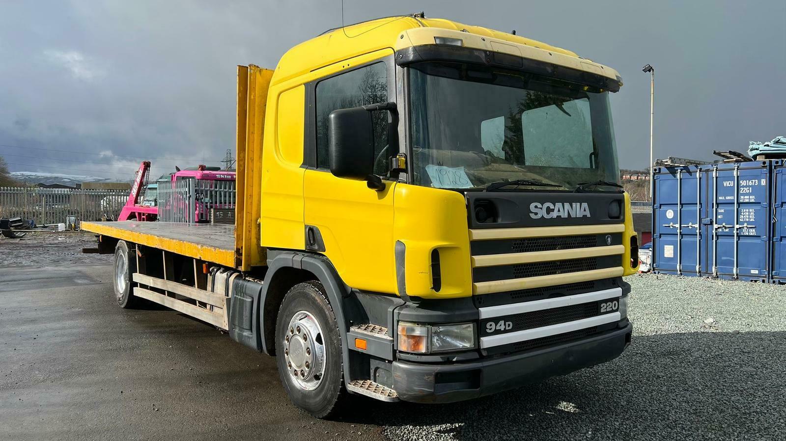 1999 Scania 94 220 BHP 18 Tons Day cab, Flat Bed 4 series truck ...